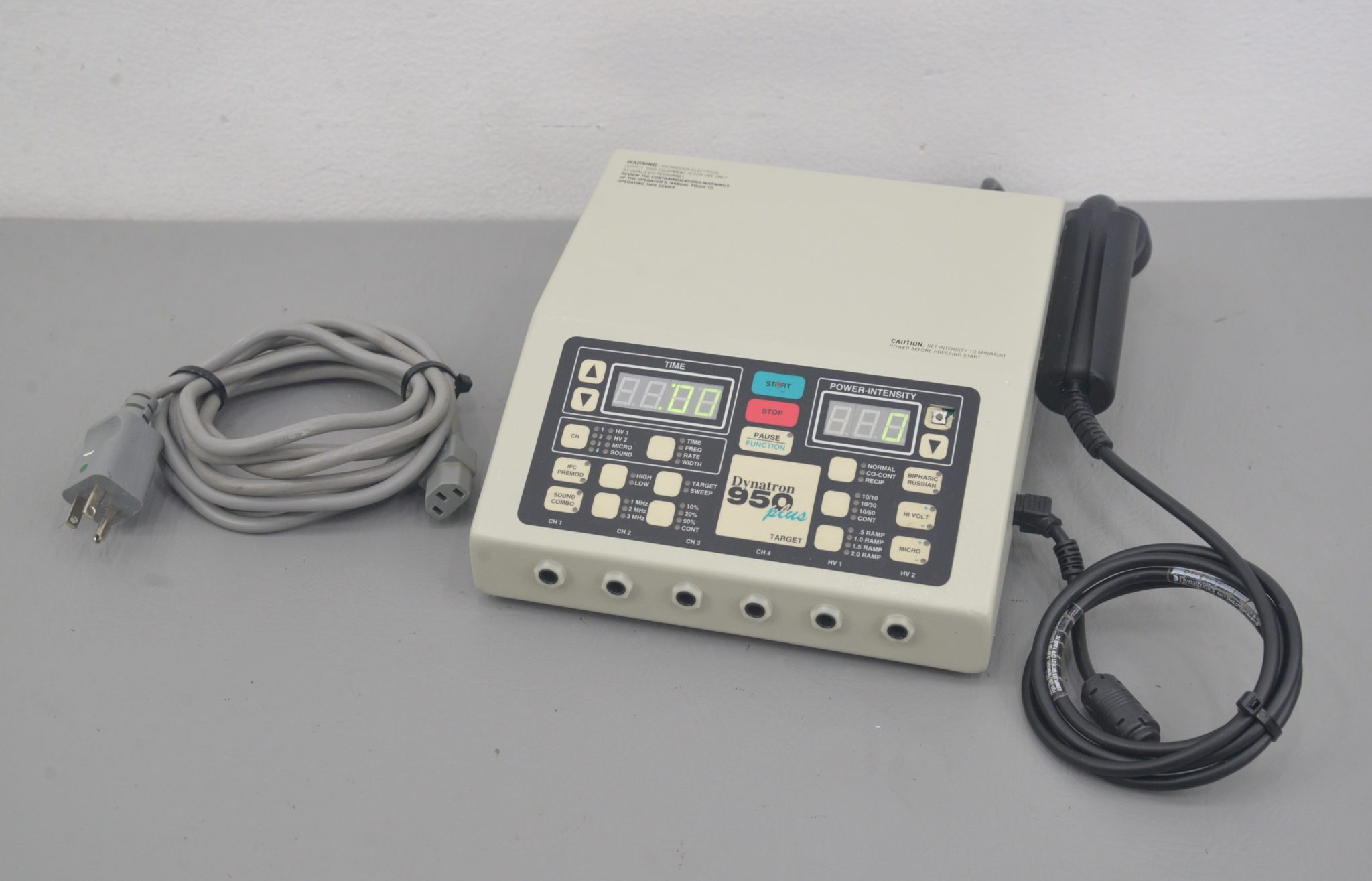 Dynatronics D950 Plus Ultrasound Generator DRF-100 w/ Probe Applicator ...