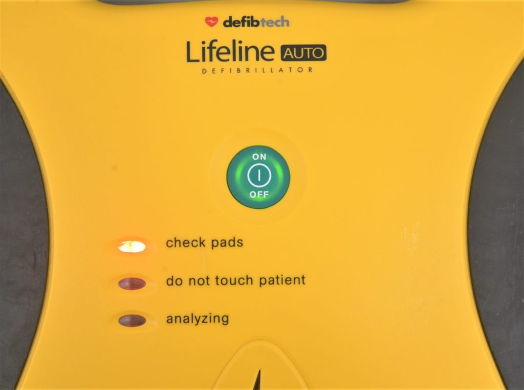 DefibTech Lifeline Auto AED Defibrillator DDU-120A w/ Adult Electrode ...