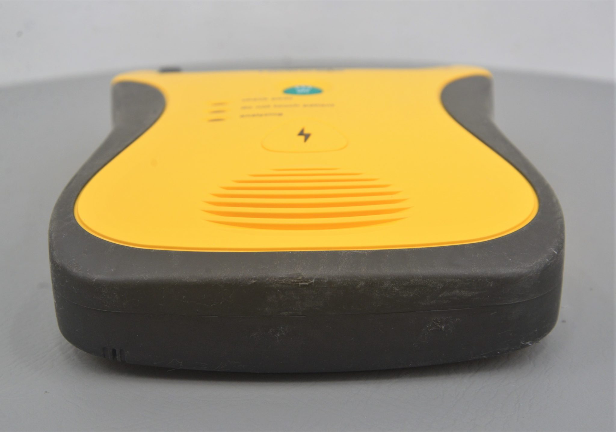 DefibTech Lifeline Auto AED Defibrillator DDU-120A w/ Adult Electrode ...