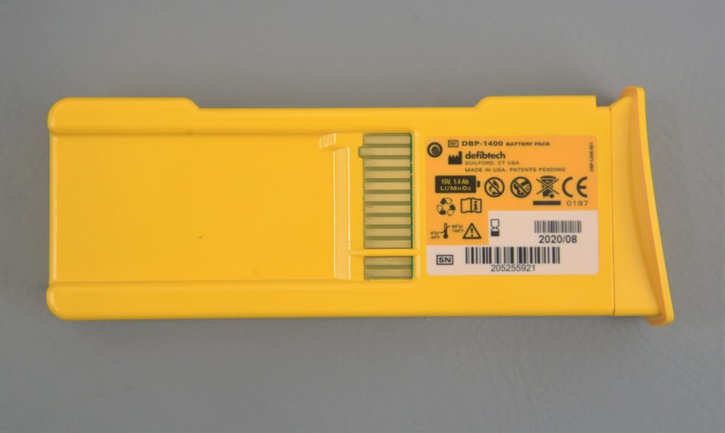 DefibTech Lifeline Auto AED Defibrillator DDU-120A w/ Adult Electrode ...