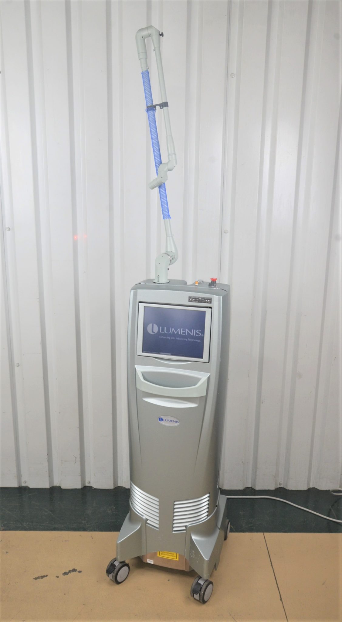 Lumenis AcuPulse 30 SurgiTouch Surgical CO2 Laser System SA-1021190 ...