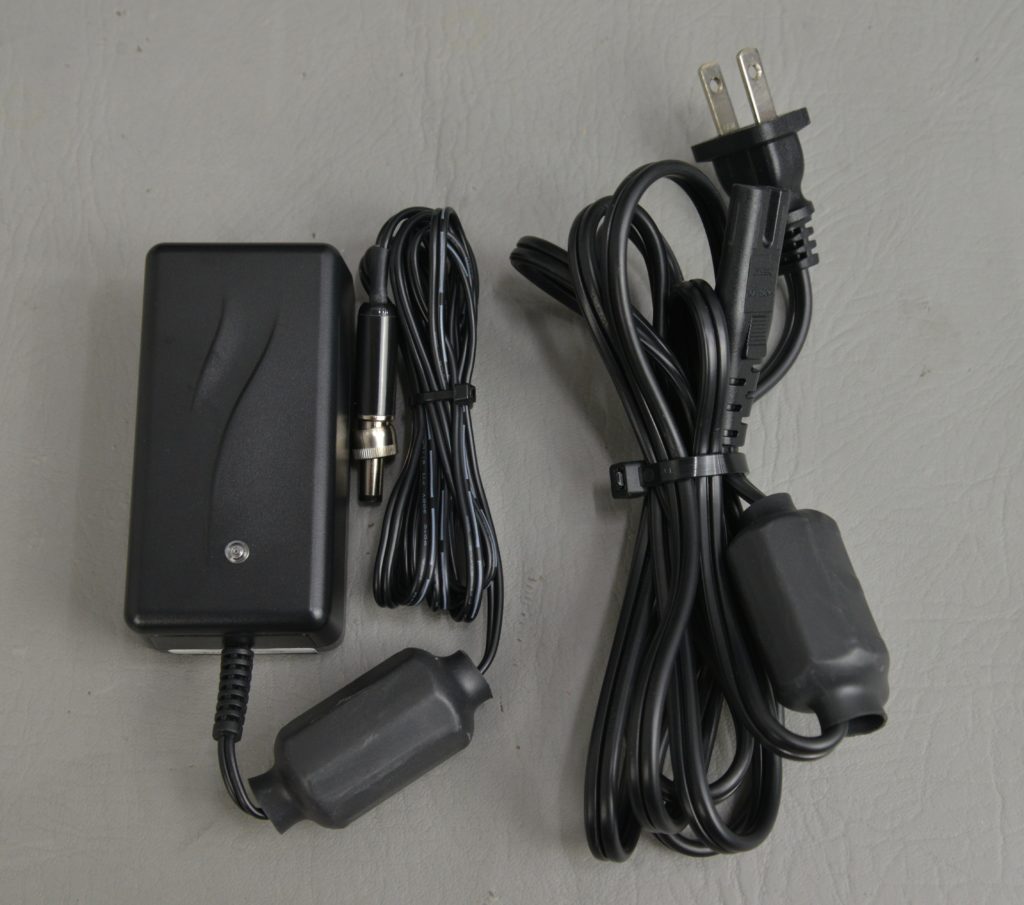 AutoMedx SAVe II Simplified Automated Ventilator w/ Case & Accessories ...