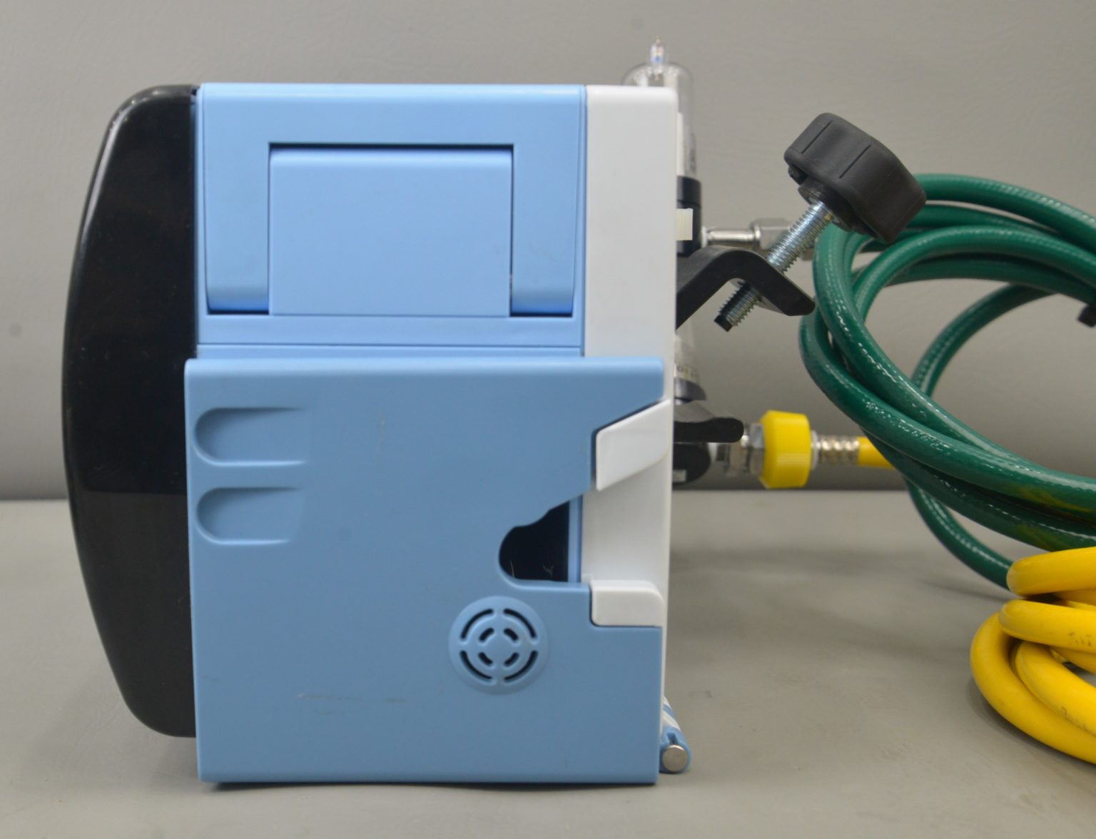 Vapotherm Precision Flow Plus Meter Humidifier with Hoses – Rhino Trade LLC