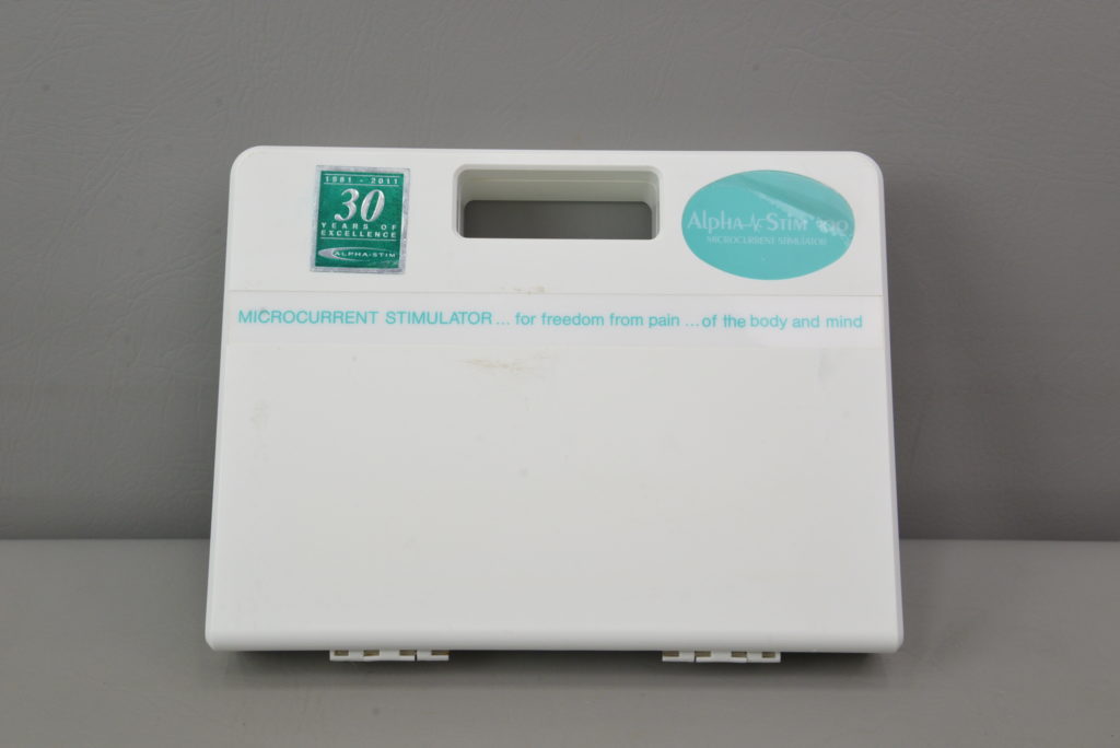 ALPHA-STIM 100 MicroCurrent and Cranial Electrotherapy Stimulator Kit ...