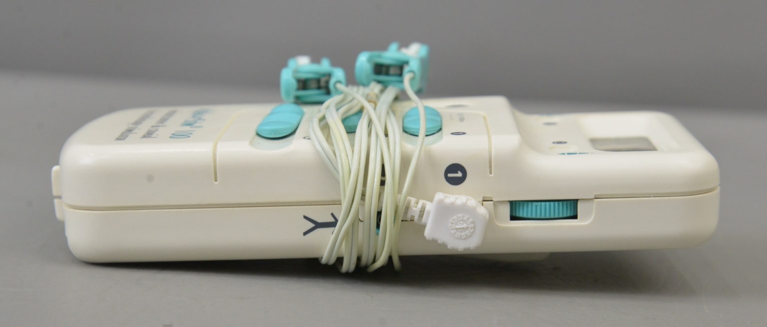 ALPHA-STIM 100 MicroCurrent and Cranial Electrotherapy Stimulator Kit ...