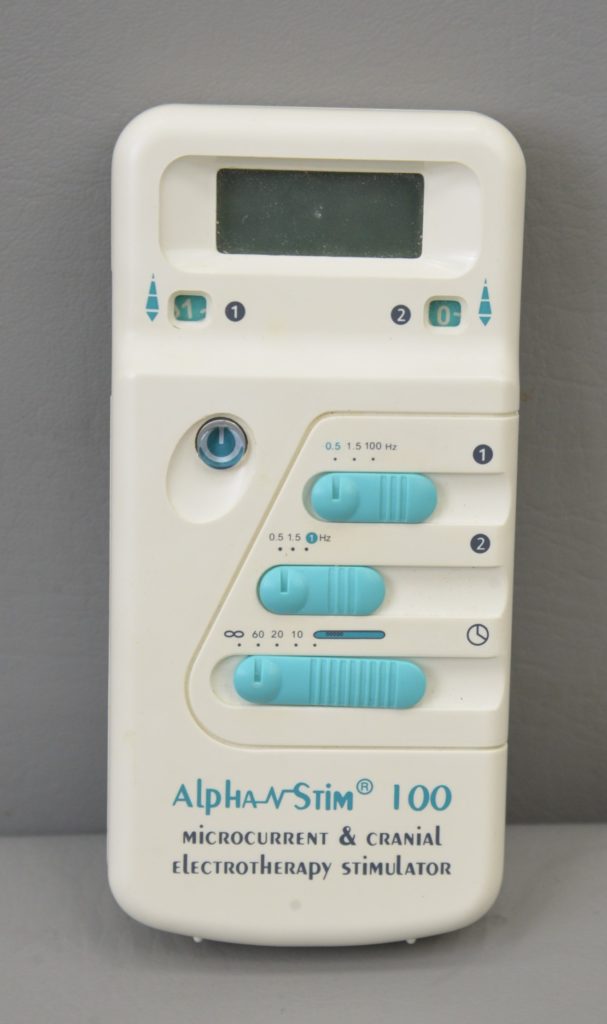 ALPHA-STIM 100 MicroCurrent and Cranial Electrotherapy Stimulator Kit ...