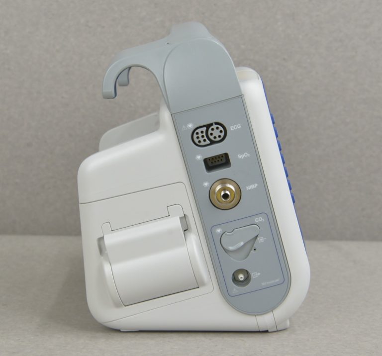 Zoll Medical ProPaq MD Monitor/Defibrillator – Rhino Trade LLC