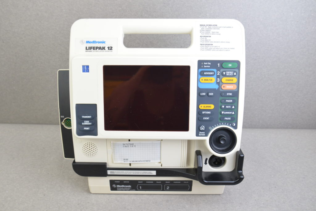 Medtronic LifePak 12 Biphasic Defibrillator 3 Lead ECG, & Pacing ...