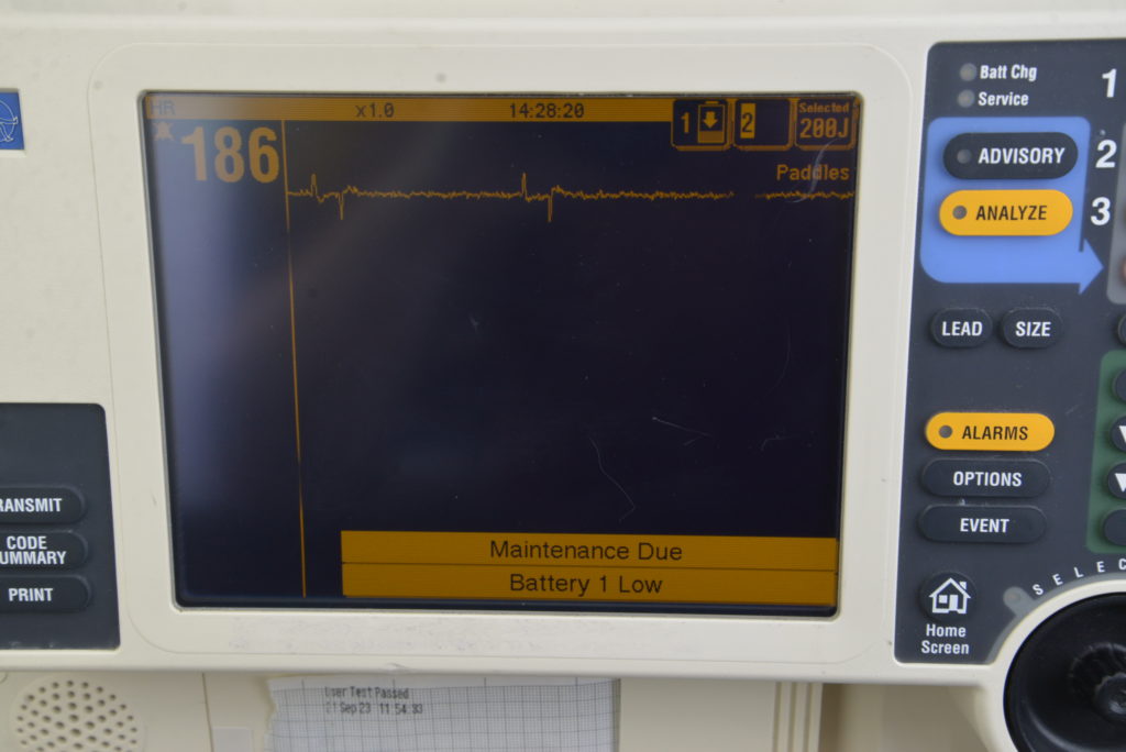 Medtronic LifePak 12 Biphasic Defibrillator 3 Lead ECG, & Pacing ...