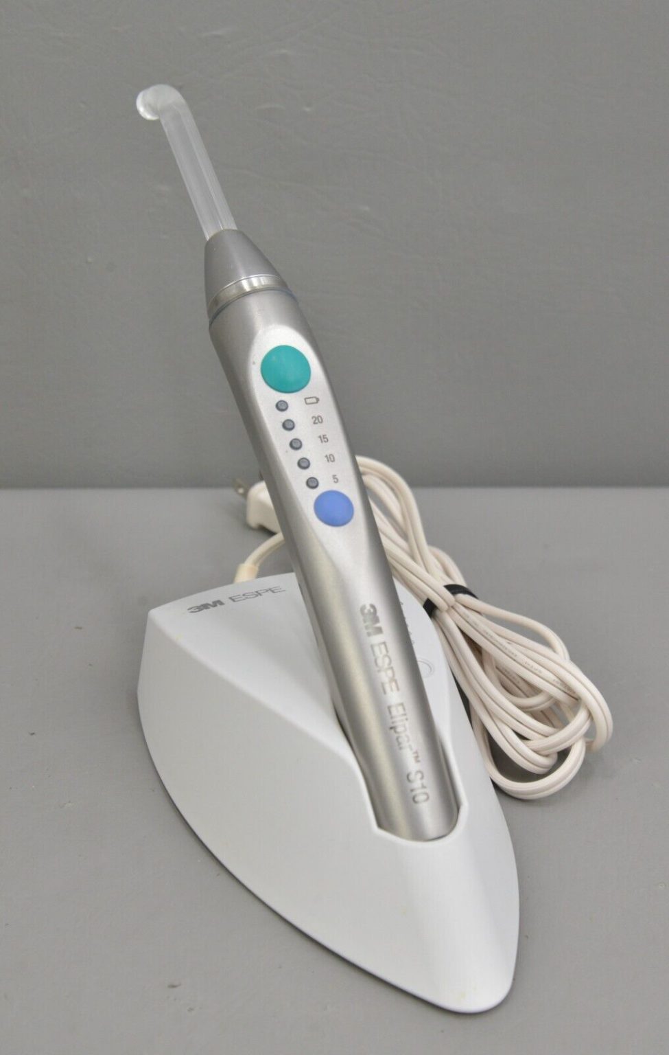 3M ESPE Elipar S10 Dental Curing Light w/ Charging Base Station – Rhino ...