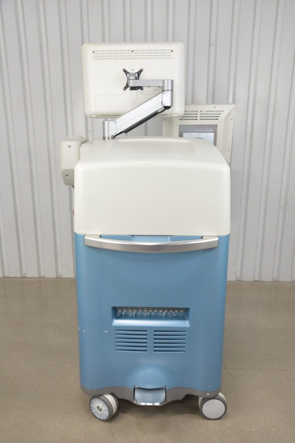 Alcon LenSX Laser Ophthalmic System 120V – Rhino Trade LLC