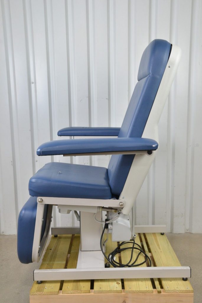 Clinton Industries Model 6810 Phlebotomy Recliner Series Hi-Lo Blood ...