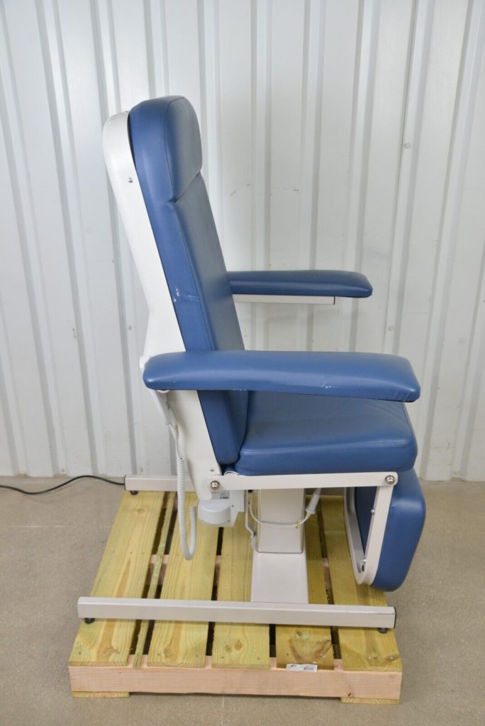 Clinton Industries Model 6810 Phlebotomy Recliner Series Hi-Lo Blood ...