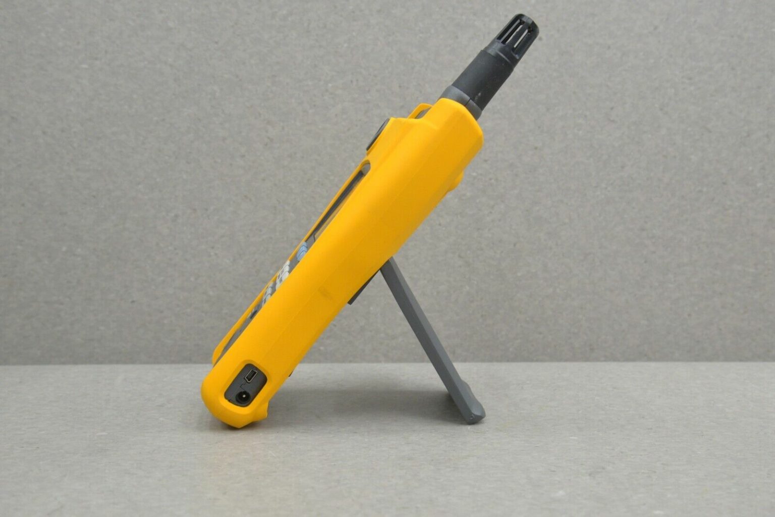 Fluke 975 AirMeter Indoor Air Quality Meter w/ Velocity Probe – Rhino ...