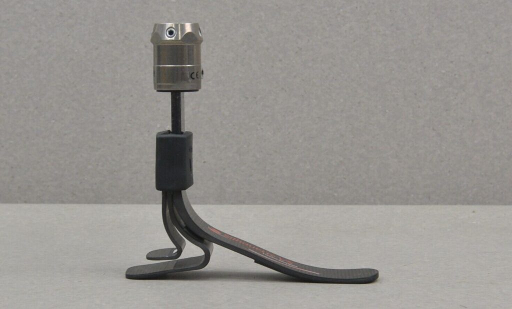 Freedom Innovations Silhouette VS Right Prosthetic Foot Category 2 Size ...