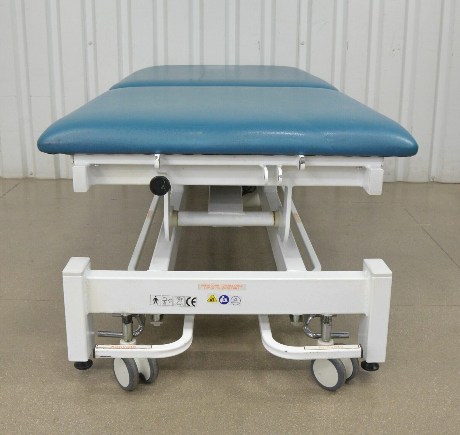 Metron Elite Aster 3-Section Electric Treatment Table – Rhino Trade LLC