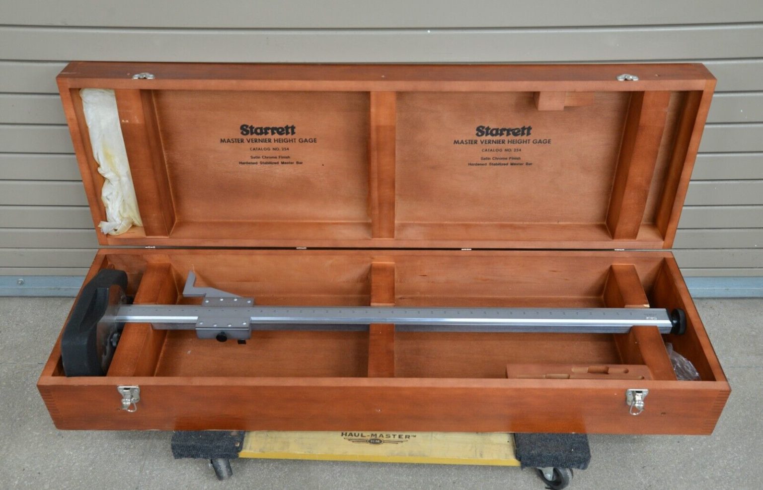 New Starrett Cat.254 Master Vernier Height Gage 0"-38" Measurement 0. ...