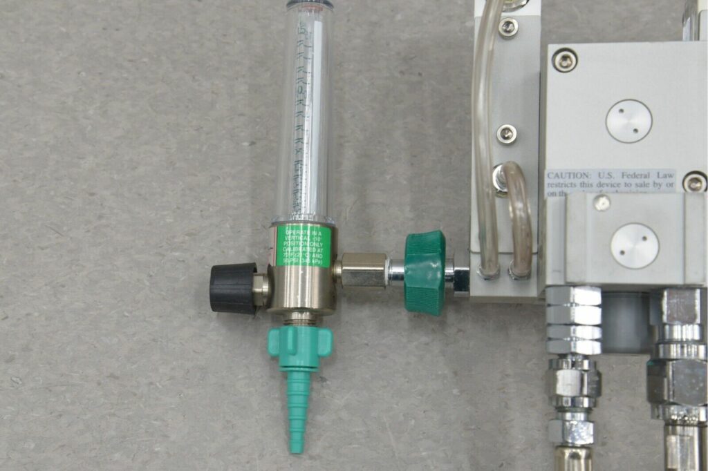 Viasys Healthcare BIRD Low Flow Air/O2 Blender 10041A – Rhino Trade LLC