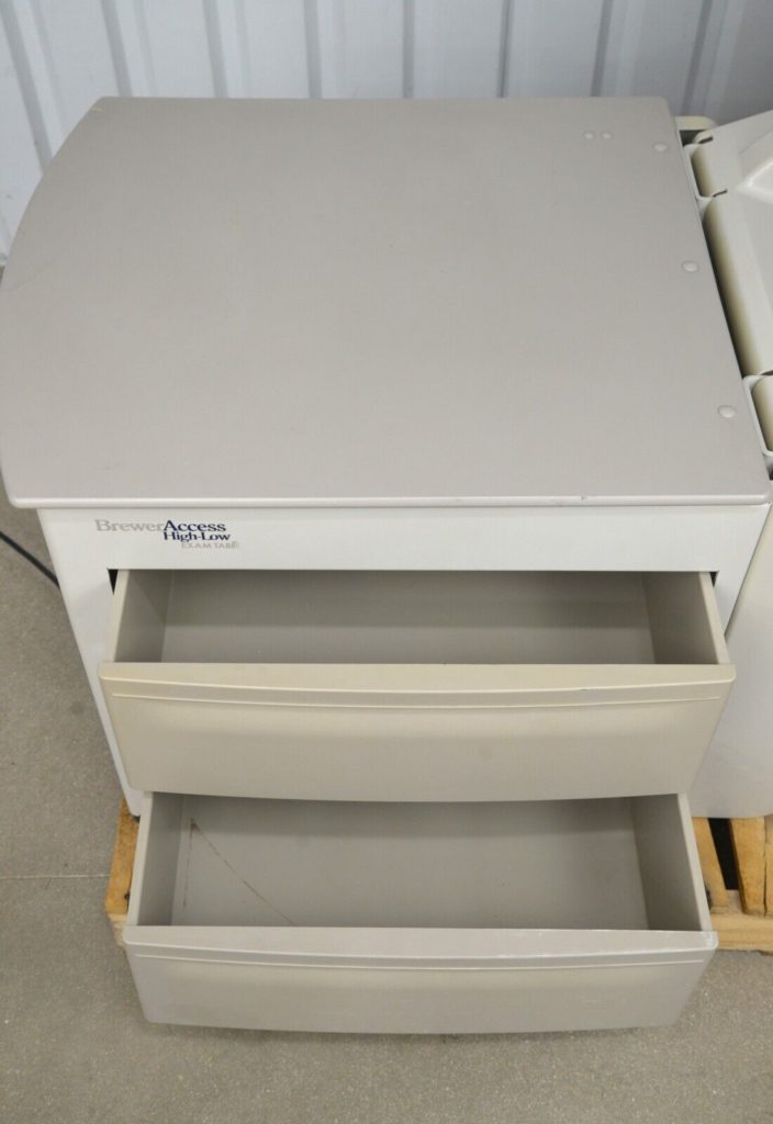 Brewer Company 6500 Access High-Low Power Examination Table w ...