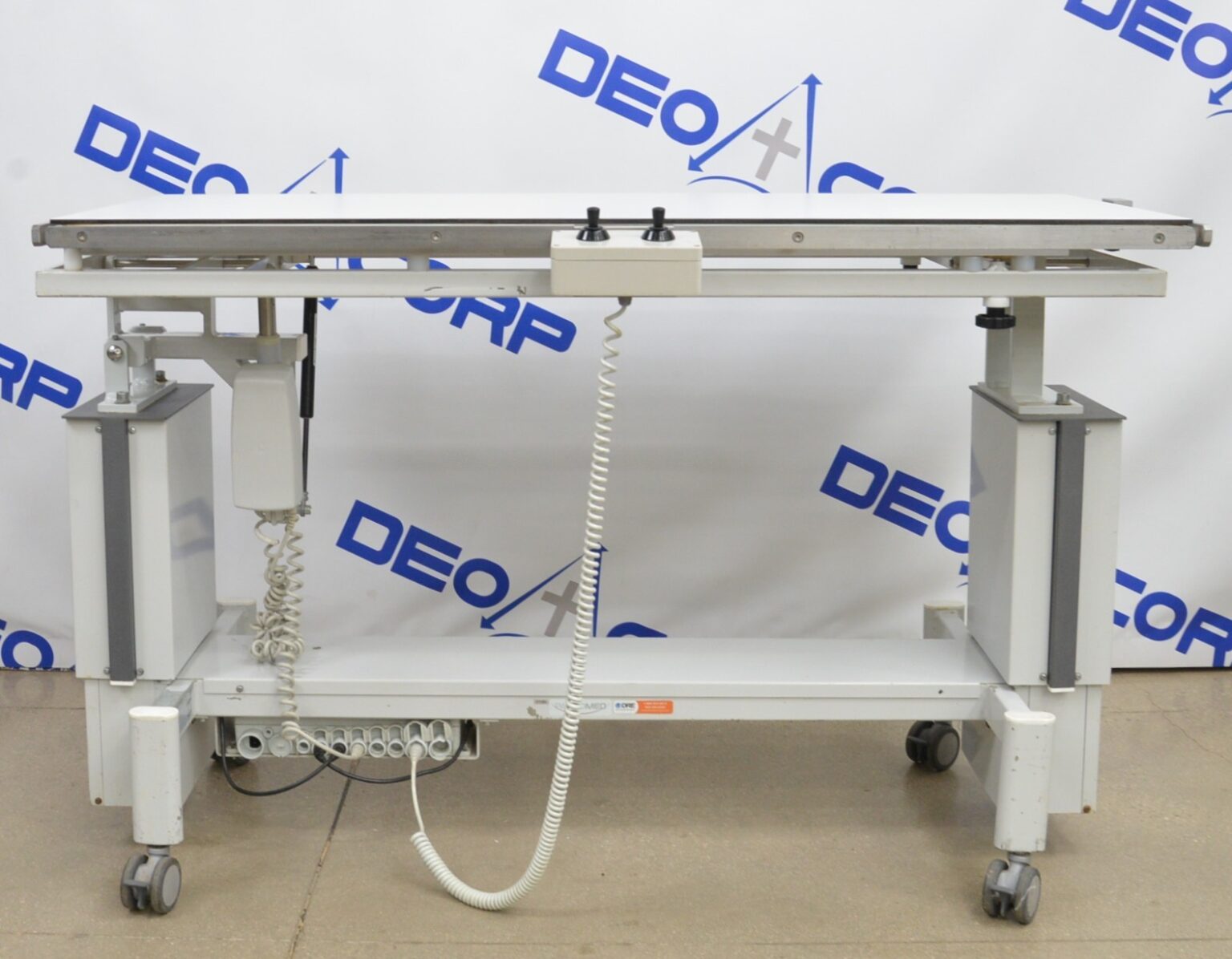DRE Pannomed 752.522 O.P. Veterinary Surgical Table – Rhino Trade LLC