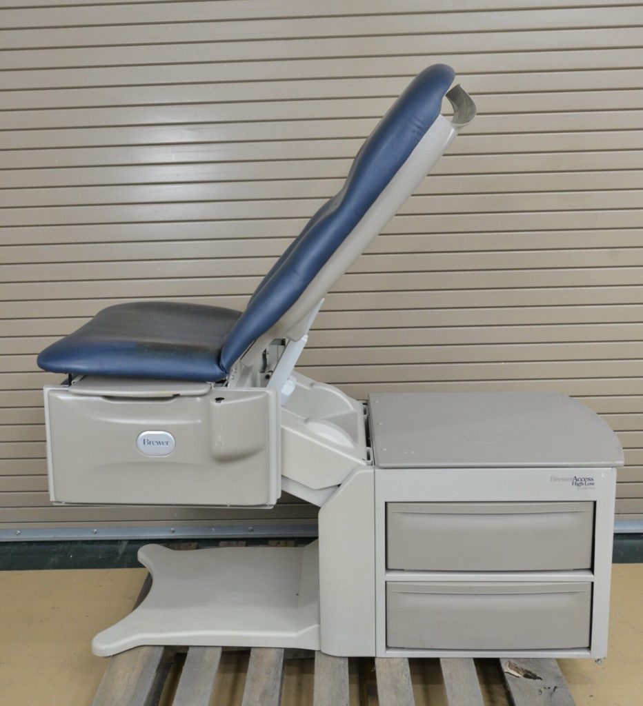 Brewer Company 6501 Access High-Low Exam Table w/Footswitch – Rhino ...