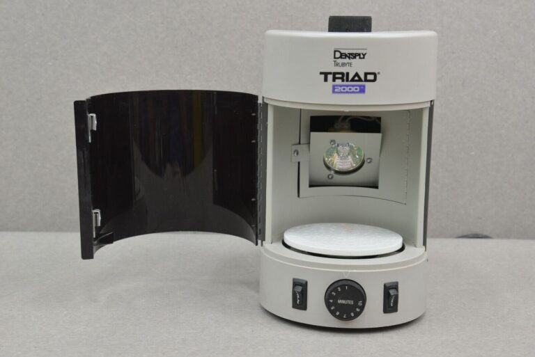 Dentsply Trubyte Triad 2000 Dental VLC Visible Light Curing Oven System ...