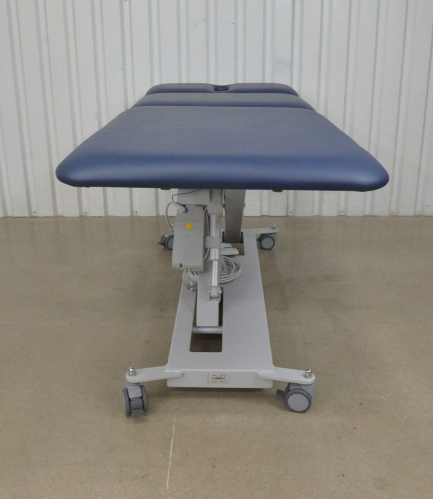 Hausmann Mammoth 3, 3 Section Hi-Lo Treatment Table 7703 – Rhino Trade LLC