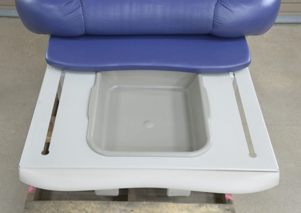 Midmark 604-001 Barrier Free Manual Examination Table Plush Upholstery ...