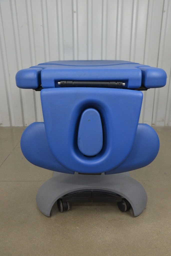 Chattanooga Adapta Summit 7 3321 Physical Therapy Table – Rhino Trade LLC