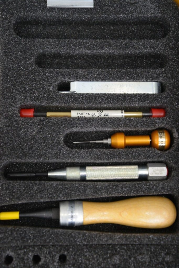 Grumman Aerospace EA-6B A/E 32M-18 Electrical Connector Repair Set DMC ...