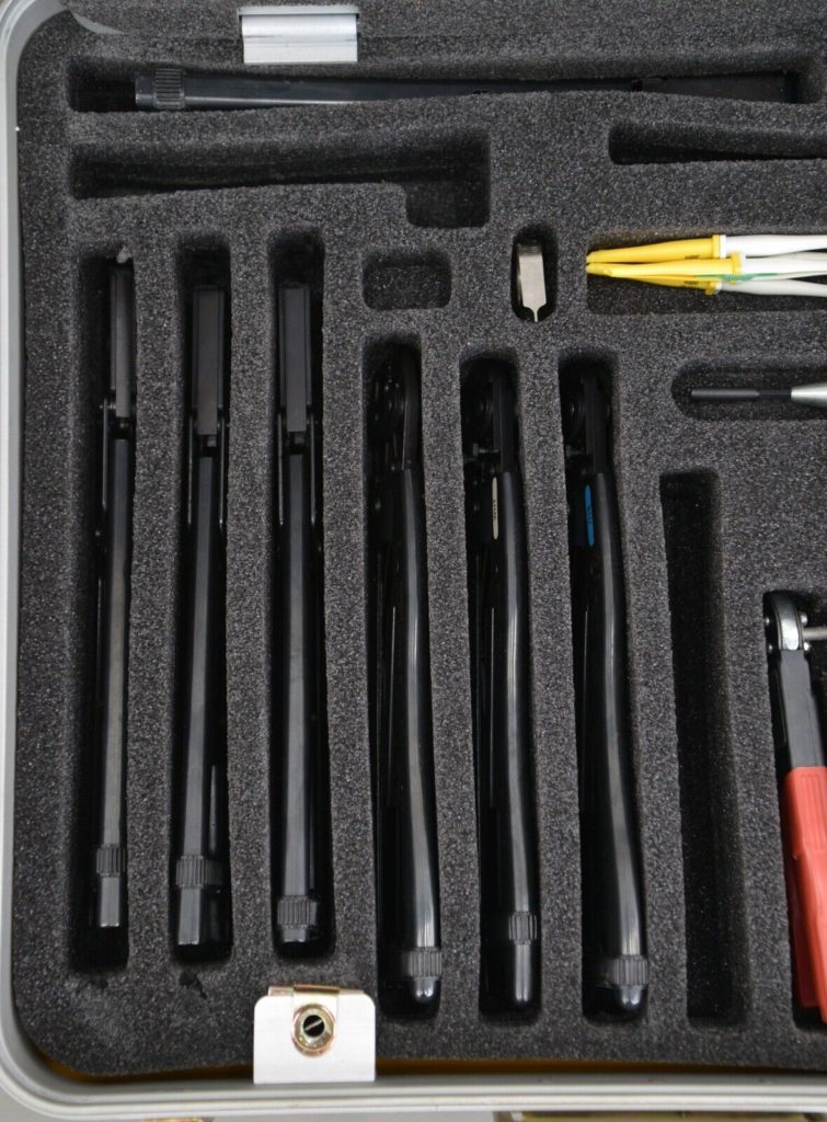 Grumman Aerospace EA-6B A/E 32M-18 Electrical Connector Repair Set DMC ...