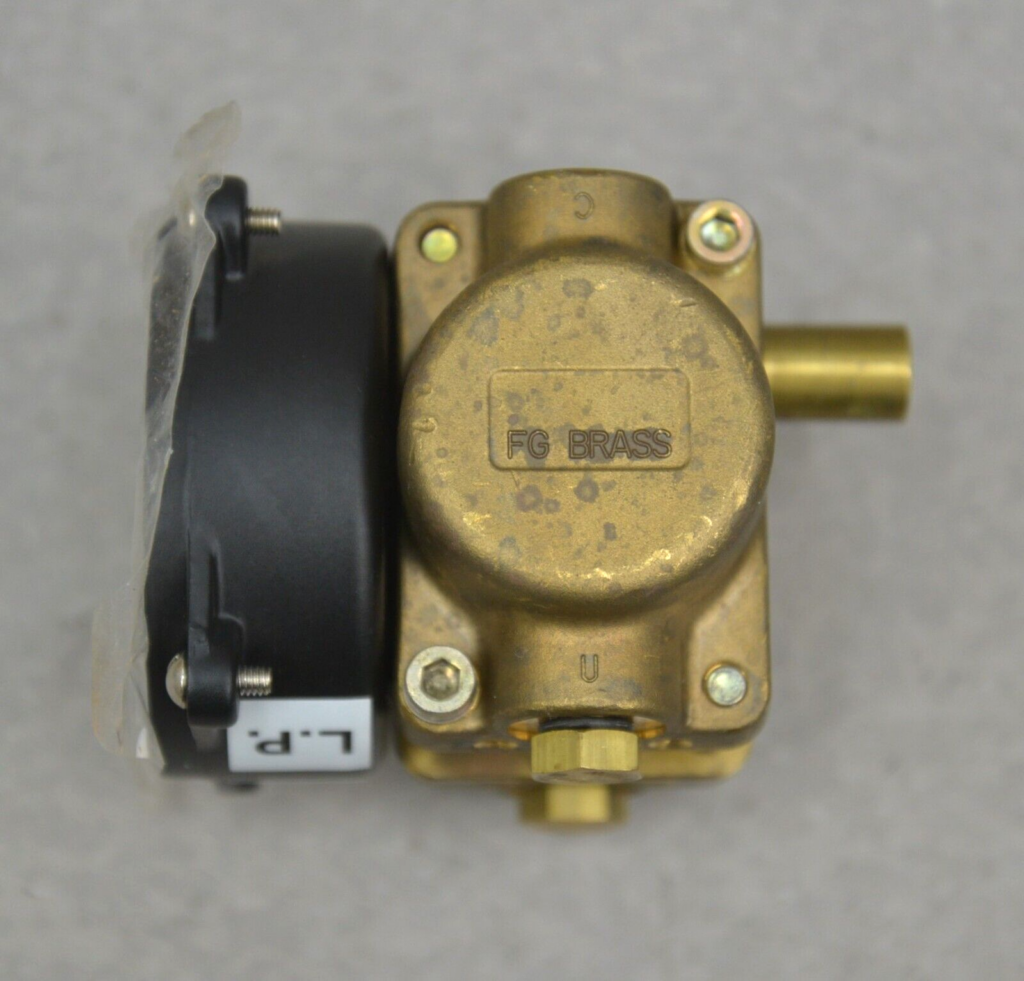 ITT Barton 226 Differential Pressure Gauge Indicator 500PSI – Rhino ...