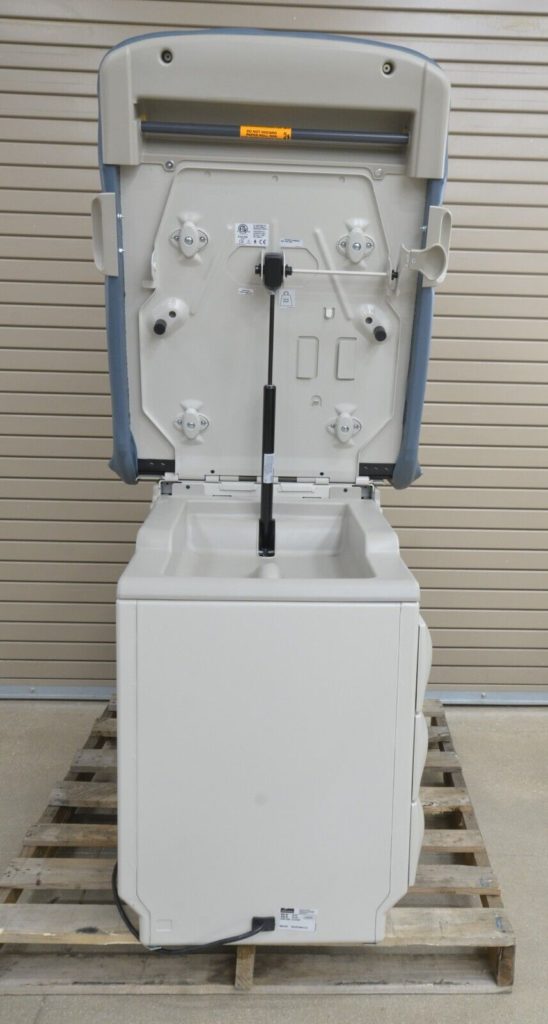 Midmark 604-001 Barrier Free Manual Examination Table – Rhino Trade LLC