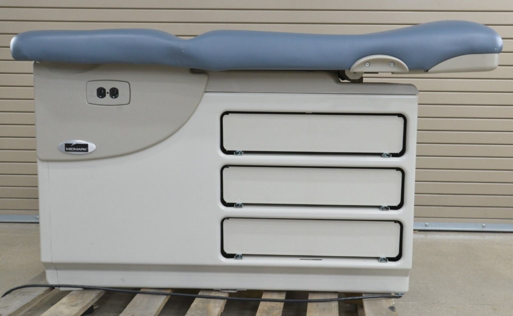 Midmark 604-001 Barrier Free Manual Examination Table – Rhino Trade LLC