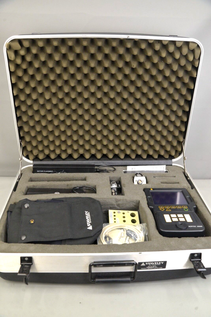 Olympus Staveley Nortec 2000D NDT Eddy Current Flaw Detector with Case ...