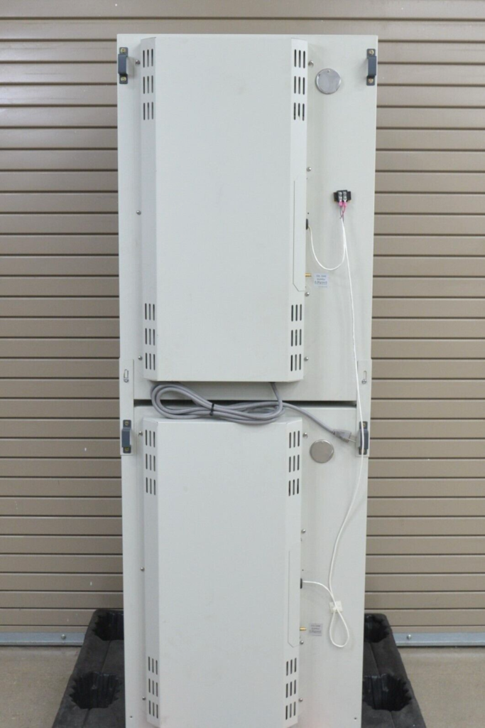 Sanyo MCO-17AIC Dual Double Stack Laboratory CO2 Incubator – Rhino ...