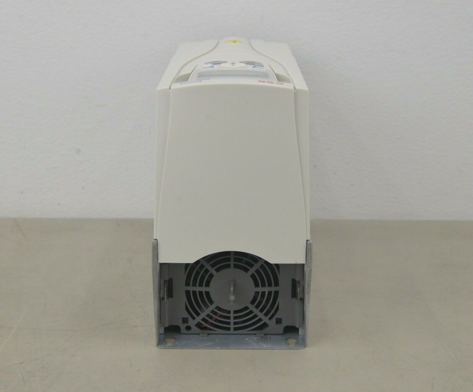ABB ACX550-U0-04A6-2+P901 HVAC Motor Drive 3.5A .75 kW 208-240V NEMA 1 ...
