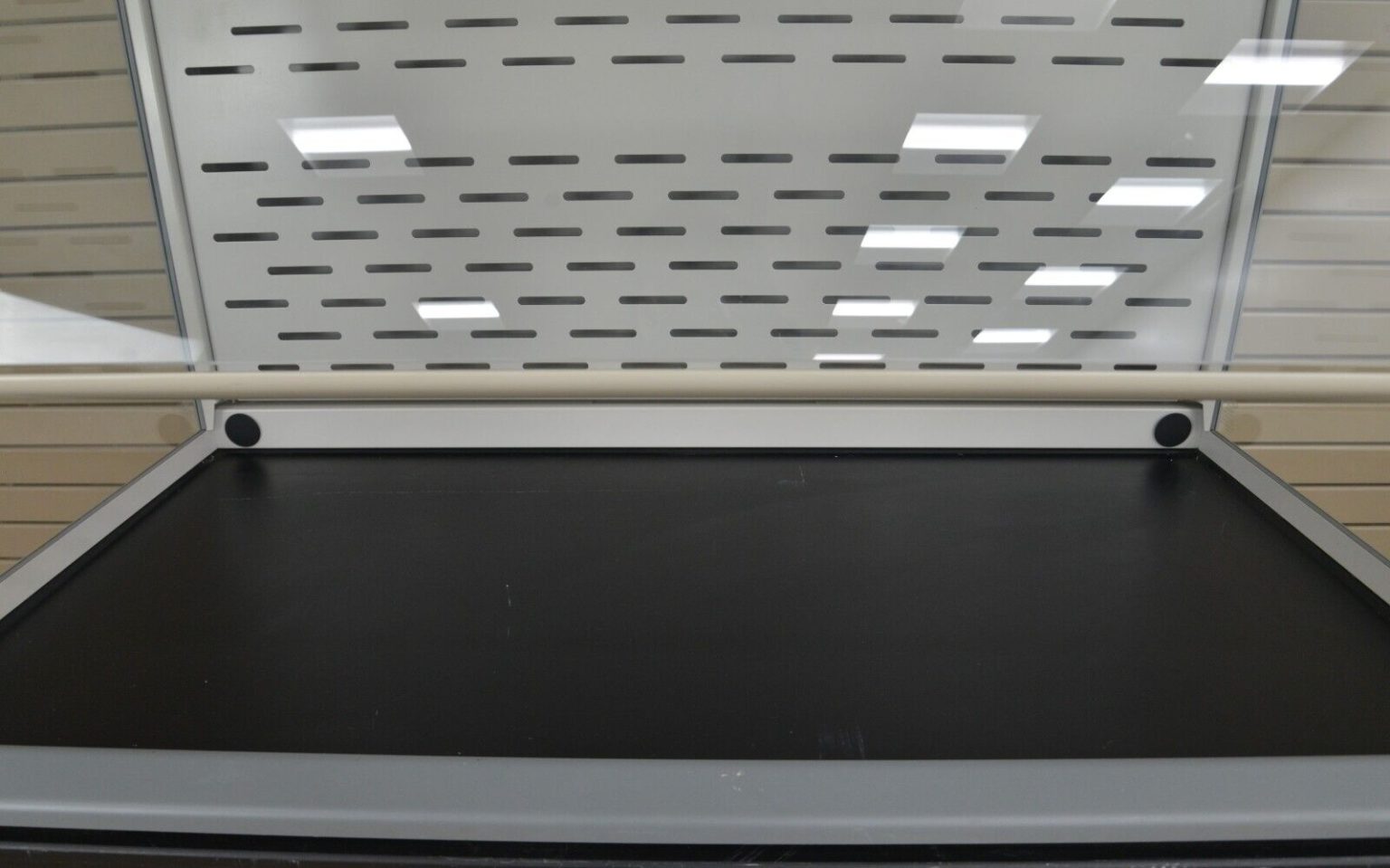 Labconco 4′ Protector XVS Ventilation Station w/ the Filtermate ...