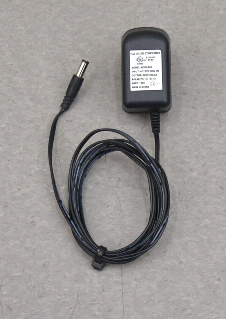 Midmark 409-006-206 Pediatric Examination Table W/ Tanita BWB-800 ...