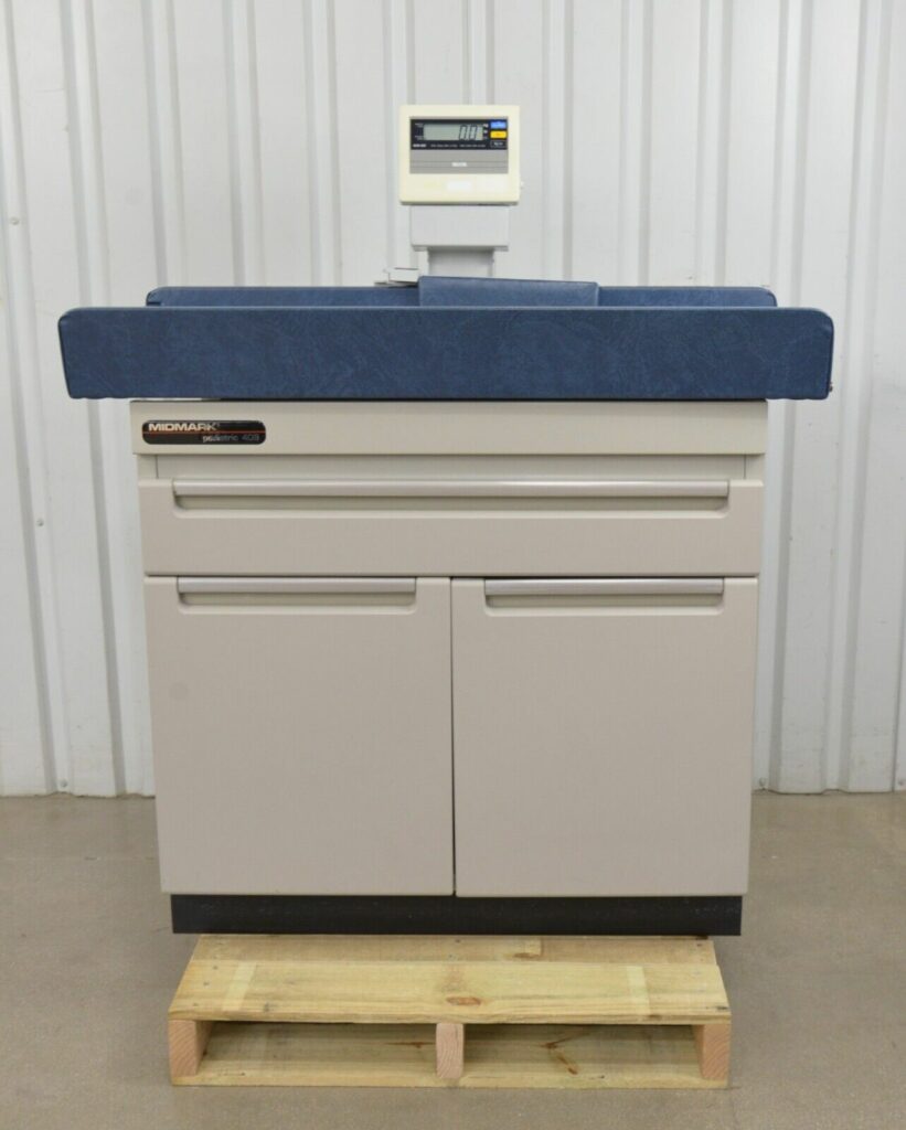 Midmark 409-006 Pediatric Examination Table W/ Tanita BWB-800 Digital ...