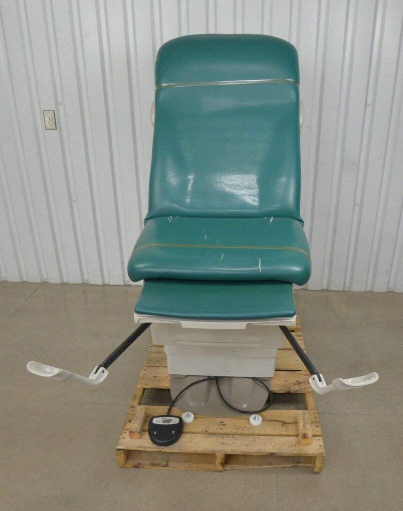 Midmark Ritter 222-008-203-4 Barrier Free Power Examination Chair w ...
