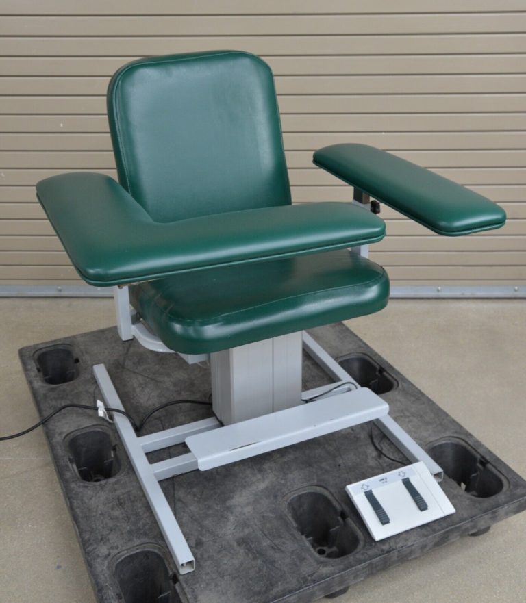 Custom Comfort Medtek 1202-LU/AP Phlebotomy Chair with Foot Pedal ...