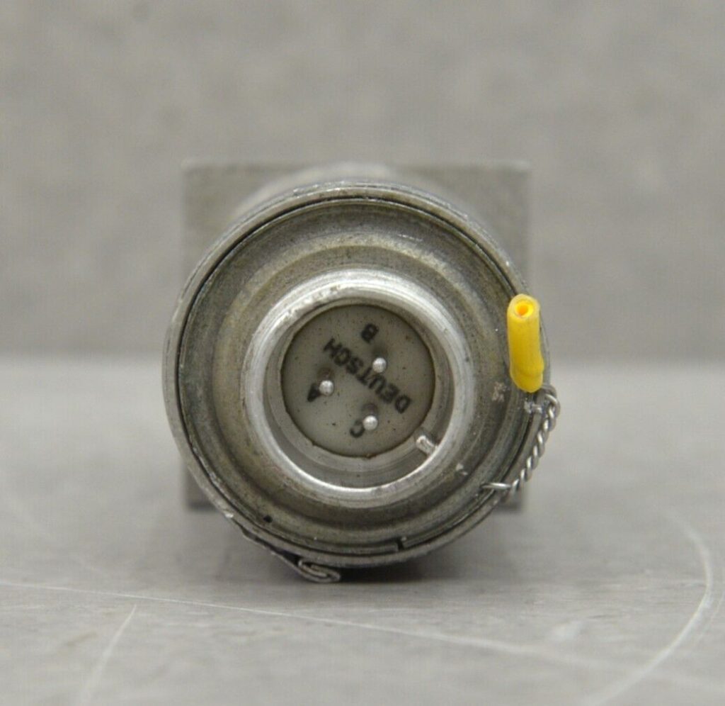 Custom Component Switches (CCS) 98G142 Gage Pressure Switch – Rhino ...