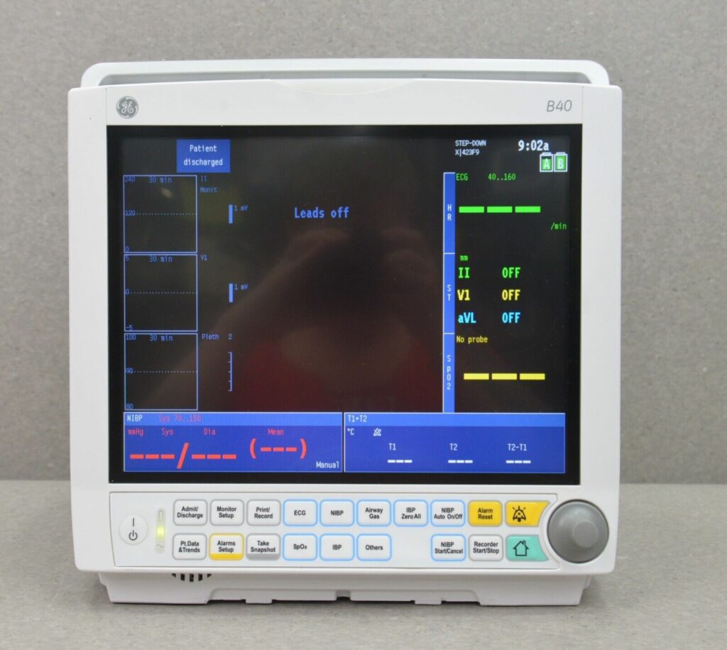 GE B40 Bedside Patient Monitor 2600040-003 W/ SpO2, Temp, ECG, & NiBP ...