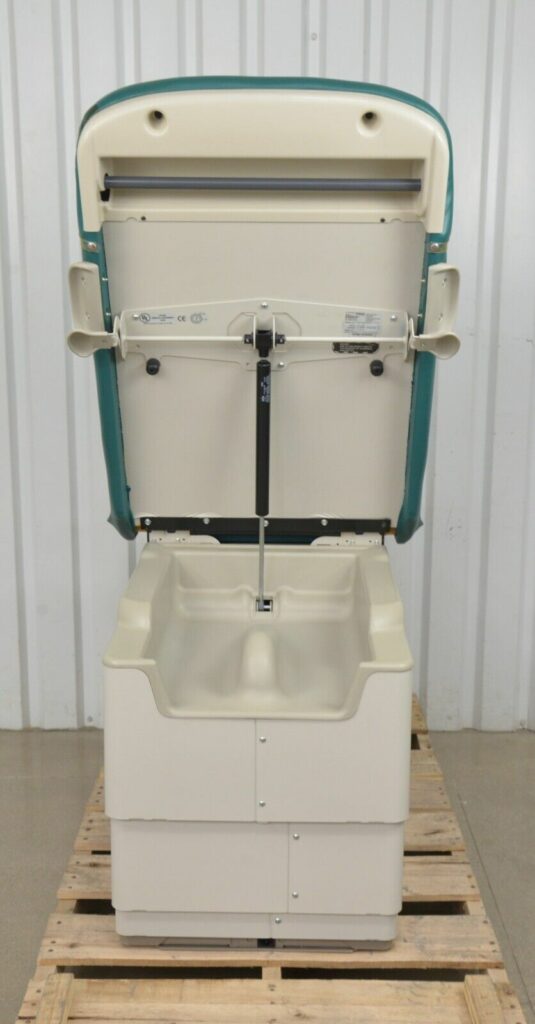 Midmark Ritter 222-008-203-4 Barrier Free Power Examination Chair w ...