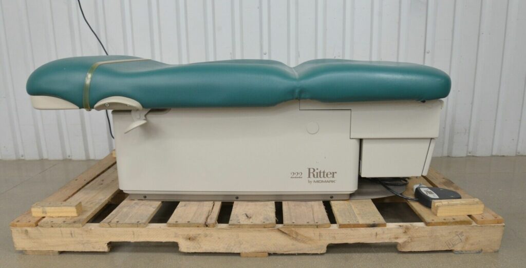 Midmark Ritter 222-008-203-4 Barrier Free Power Examination Chair w ...