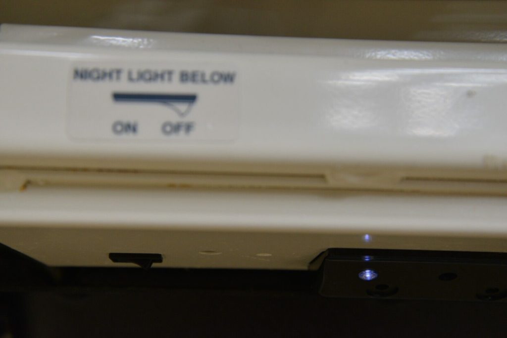 Stryker Secure II/Secure 3002 Critical Care Hospital Bed w/IsoFlex Supp ...