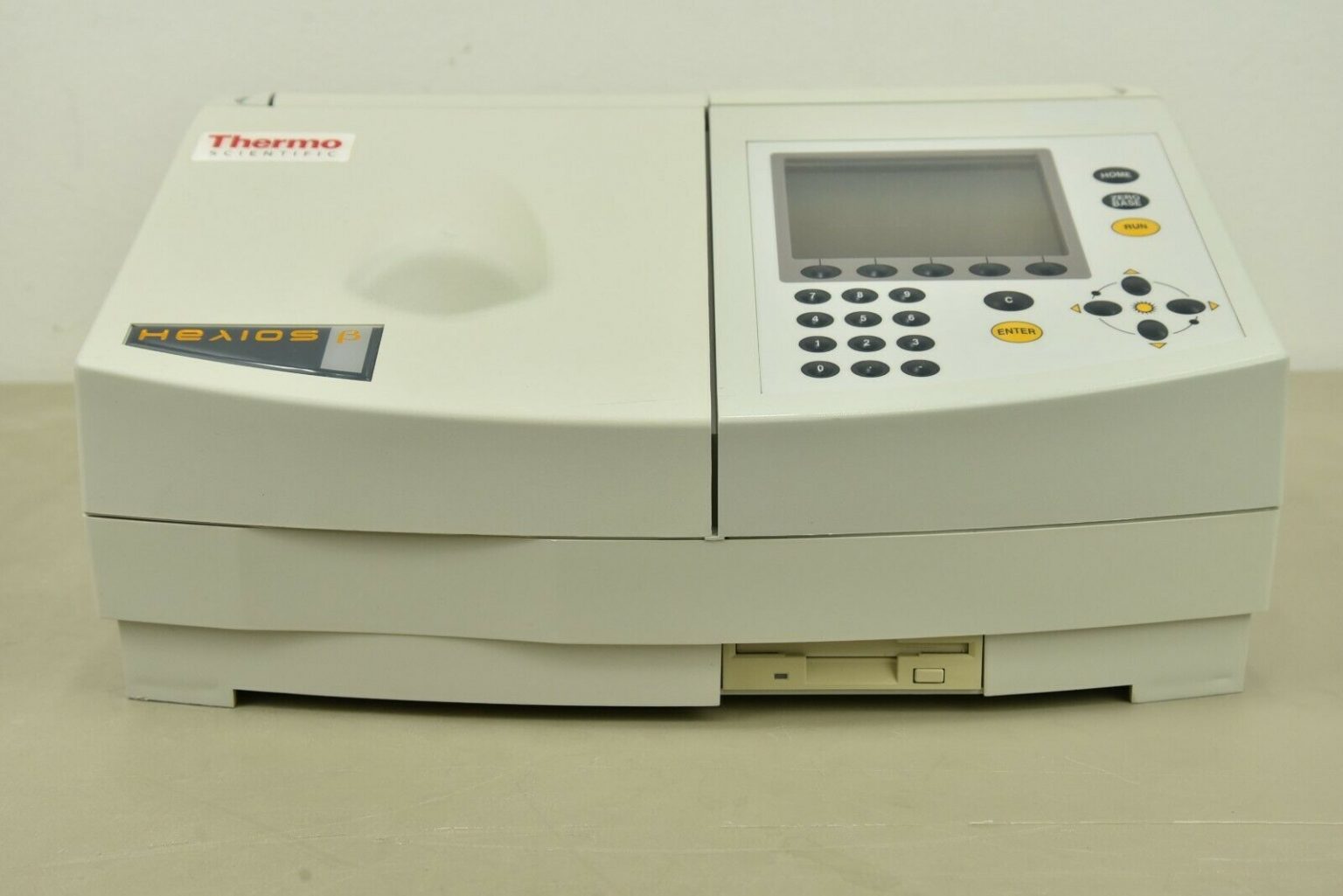 Thermo Scientific Helios Beta Spectrophotometer P/N 9423UVB1002E (18944 ...