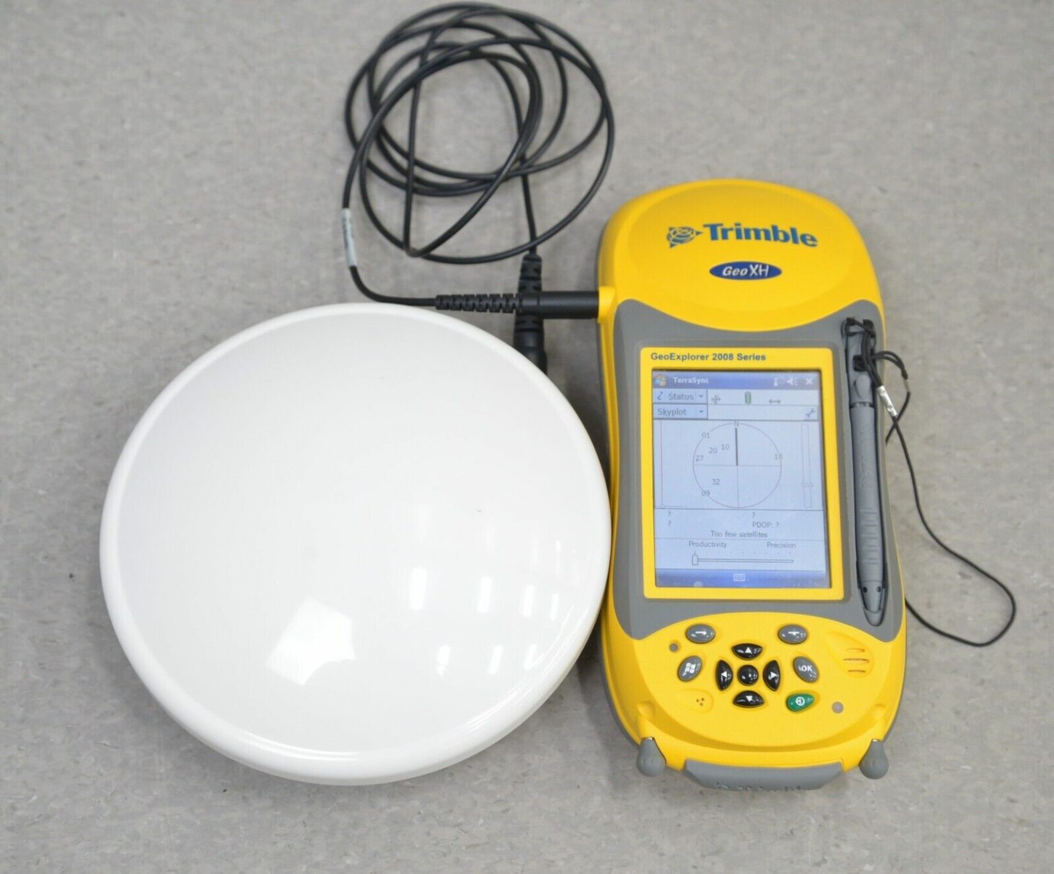 Trimble GEO XH GeoExplorer 2008 Series w/ Trimble Tornado & Trimble ...