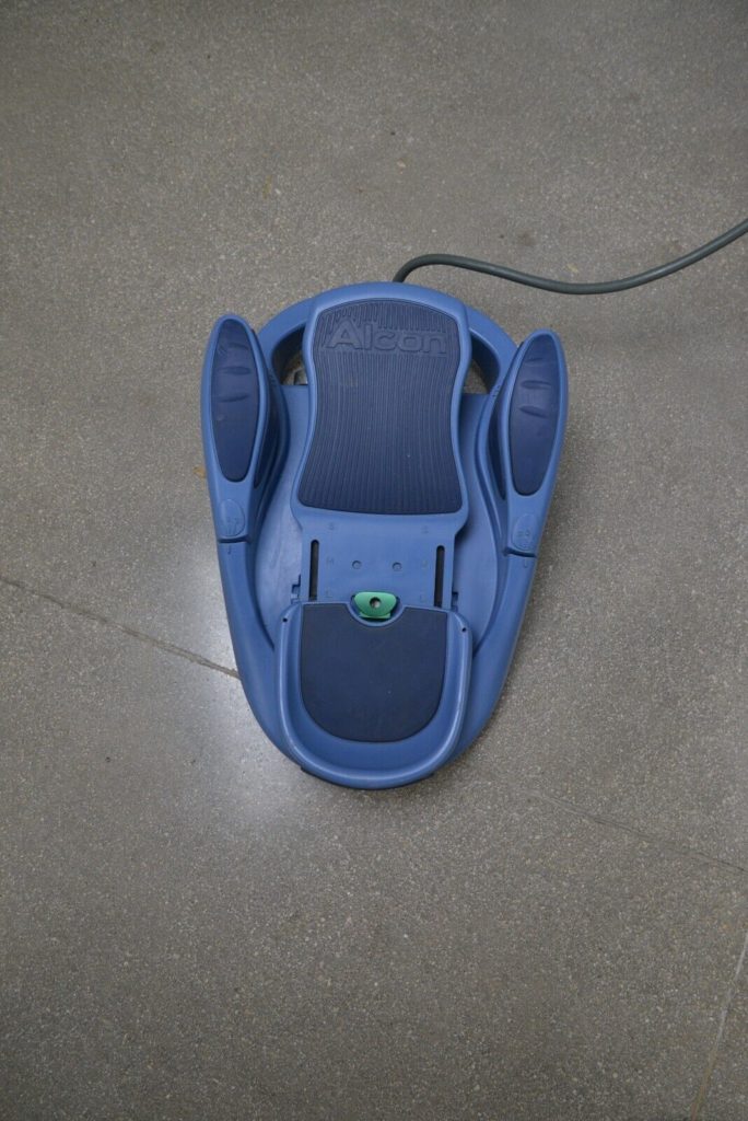 Alcon Infiniti Vision Ozil with Footswitch and Remote Model 210-0000 ...